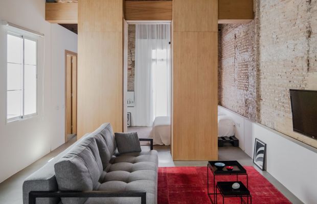 Architect Turns Abandoned Apartment Into Beautiful Living Space - Airows