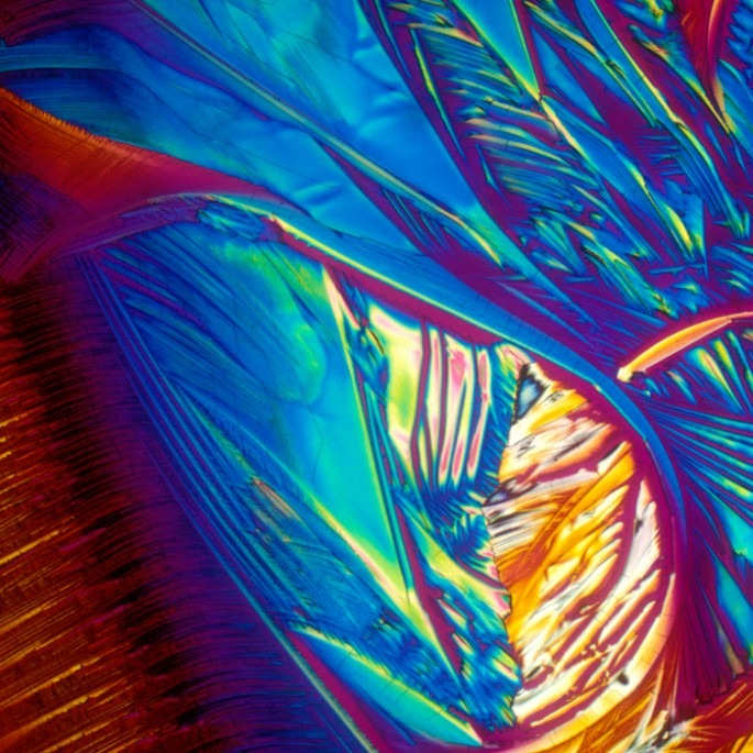 22 Different Types of Alcohol That Look Amazing Under A Microscope - Airows