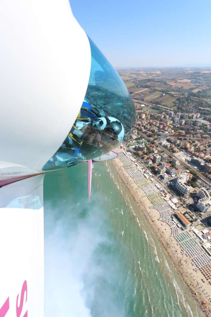 These Airplanes Shoot Fireworks For A Stunning Airshow - Airows