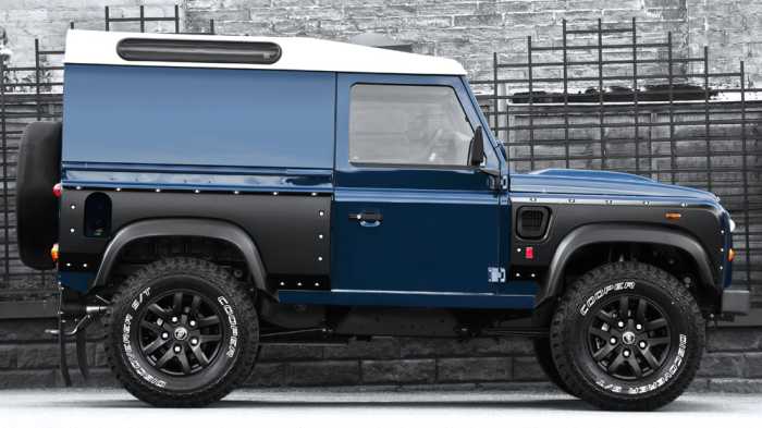 These Custom Land Rover Defenders Are Absolutely Insane - Airows