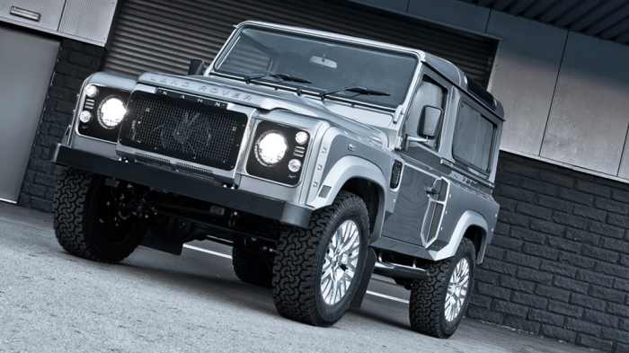 These Custom Land Rover Defenders Are Absolutely Insane - Airows