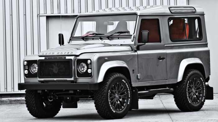 These Custom Land Rover Defenders Are Absolutely Insane - Airows
