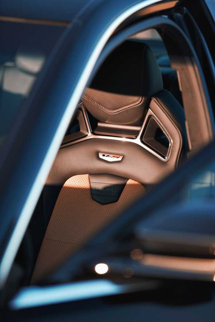 Cadillac's Batmobile - Airows