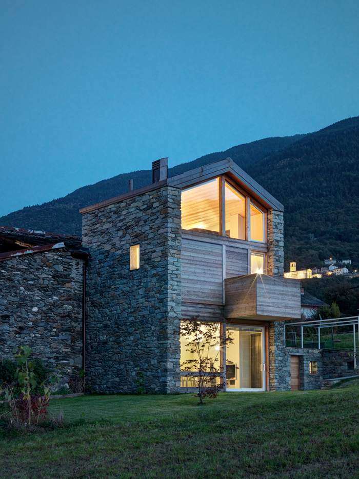 This Masterful Italian Home has the Coolest Bedroom Imaginable - Airows