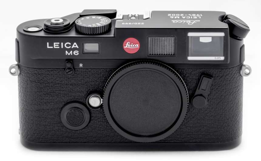 8 Vintage Leica Cameras Dripping With Perfect Design - Airows
