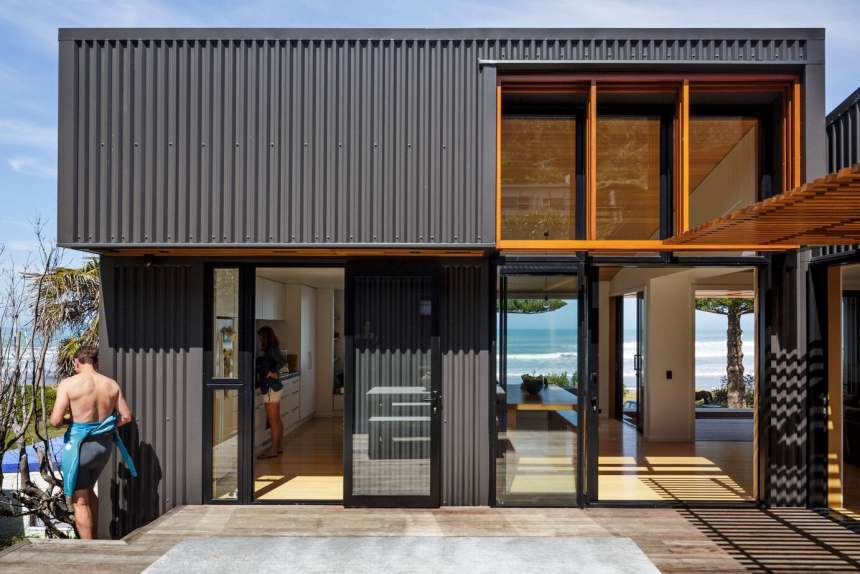 Dive Inside This Modern New Zealand Surf Shed - Airows