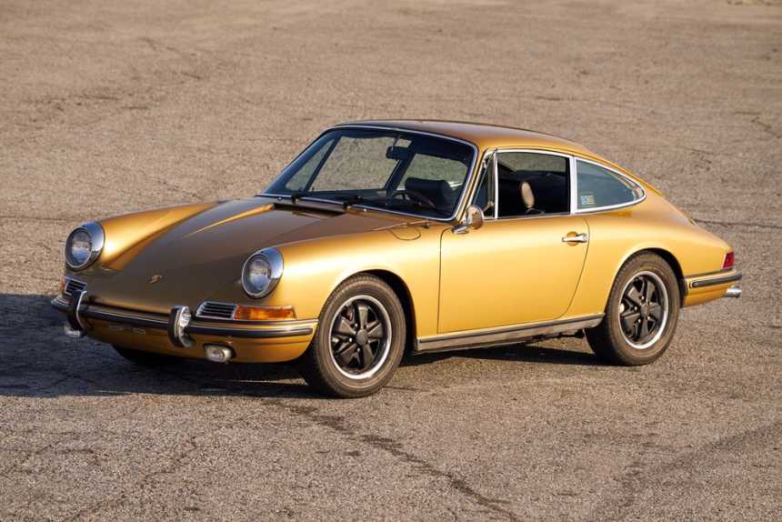 This Stunning Vintage Porsche Has The Midas Touch - Airows