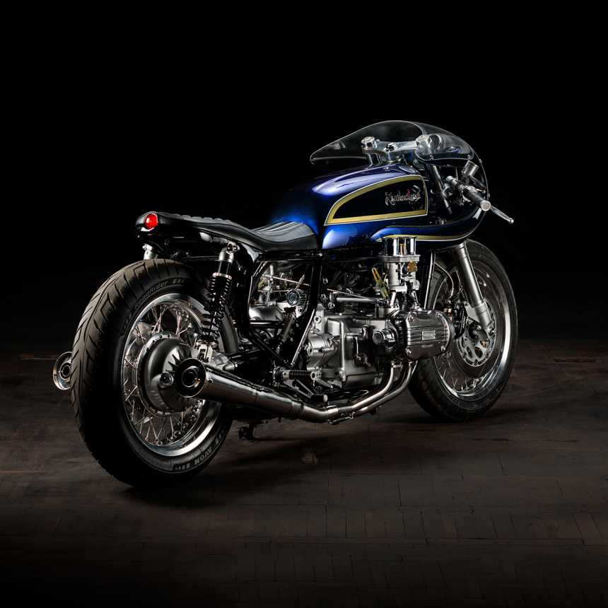 This Custom Honda Gold Wing Is Dripping in Cool - Airows