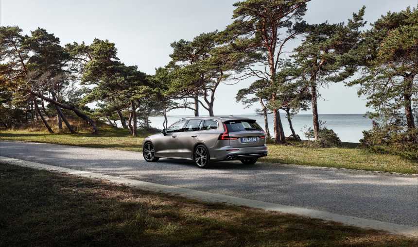 The New Volvo V60 Wagon Is a Swedish Stunner - Airows
