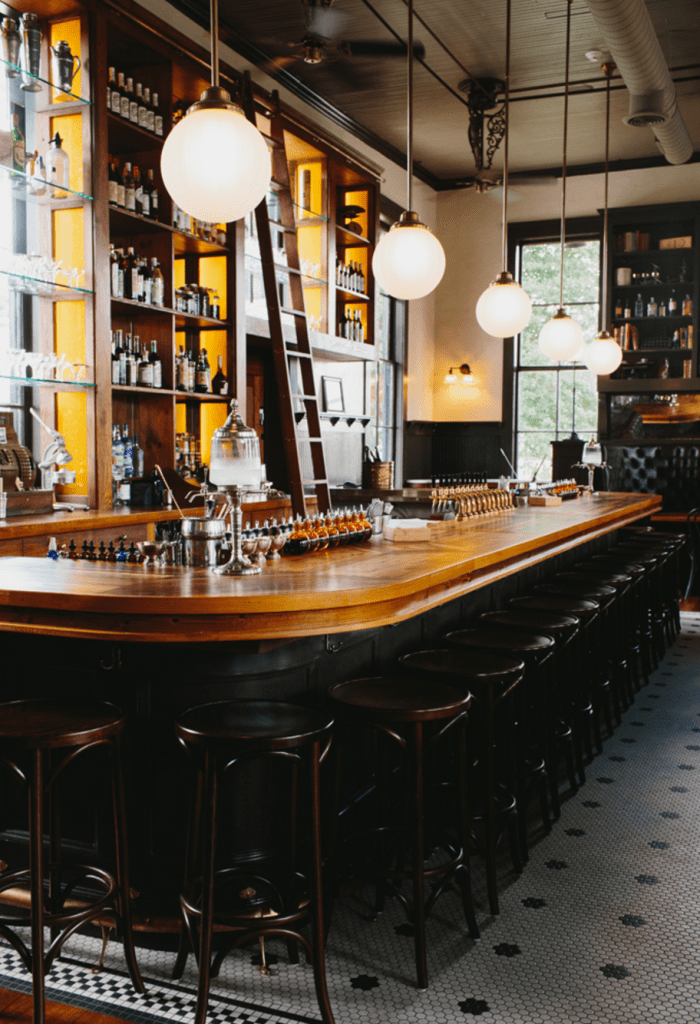 Inside One of America's Most Stylish Bars - Airows