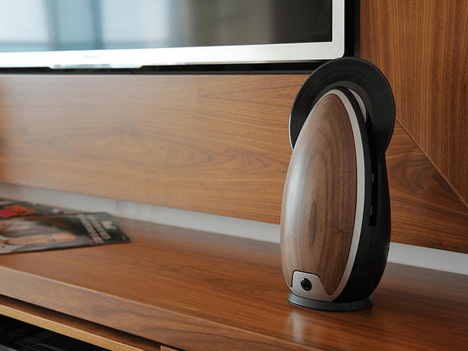 This Standing Record Player Is Amazing - Airows