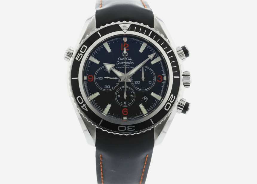 10 Best Oversized Watches for Making a Bold Style Statement - Airows