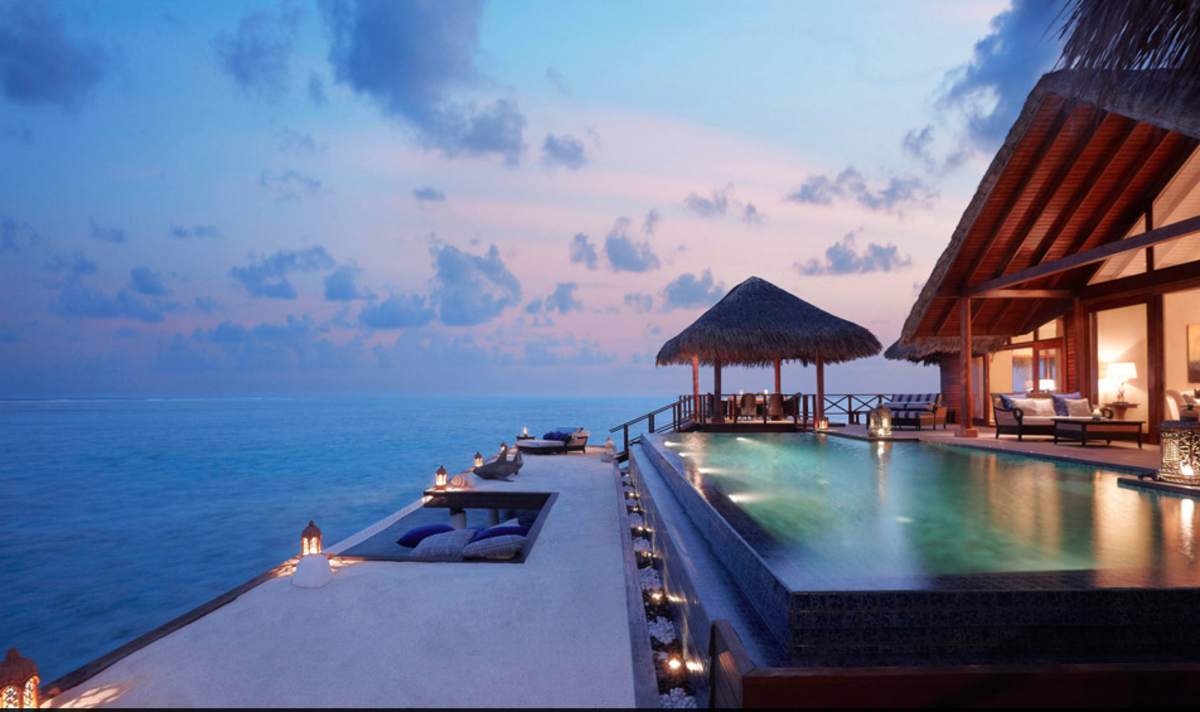 14 Incredible Vacation Destinations - Airows