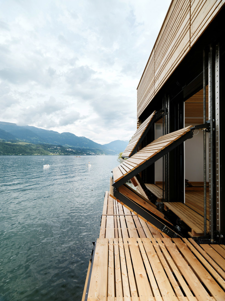 The Ultimate Lake House - Airows
