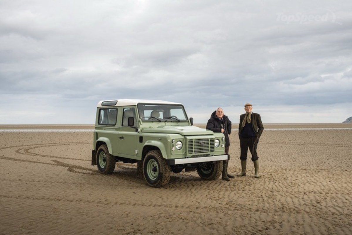 17 Photos That Will Make You Want A Land Rover Defender Heritage ...
