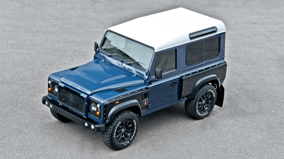 These Custom Land Rover Defenders Are Absolutely Insane - Airows