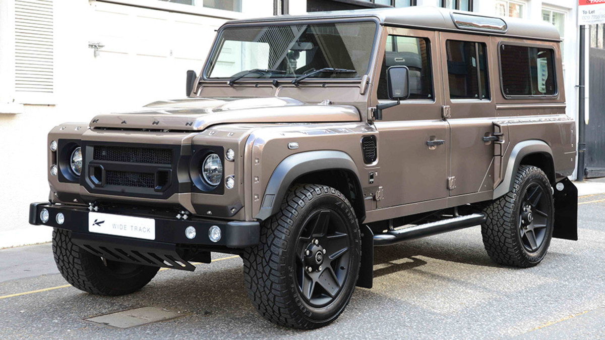 These Custom Land Rover Defenders Are Absolutely Insane - Airows