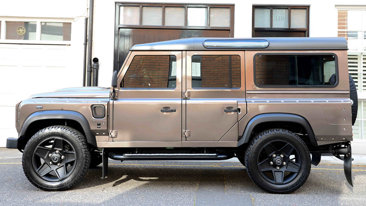 These Custom Land Rover Defenders Are Absolutely Insane - Airows