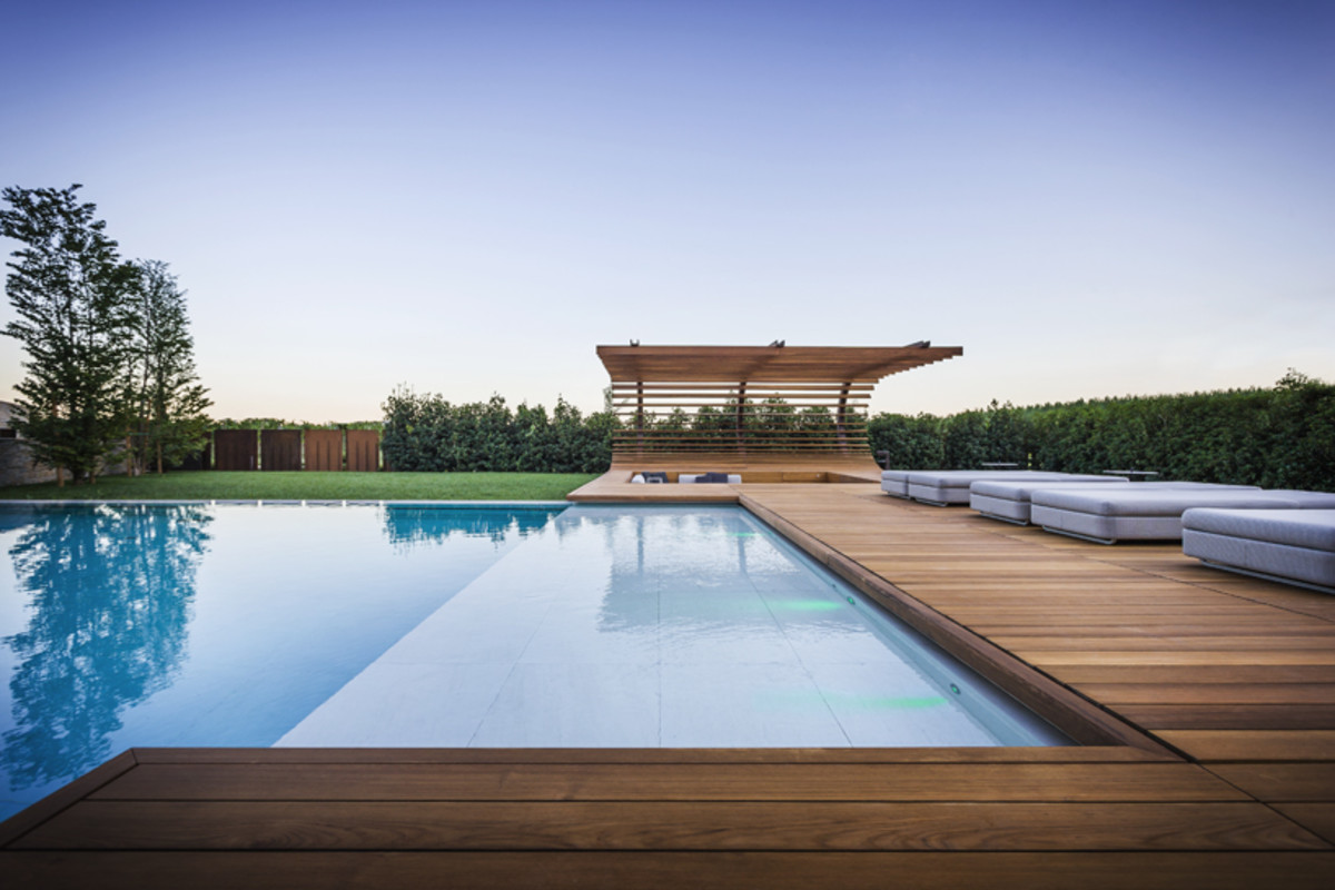 This Italian Winery Has An Amazing Pool At Its Guest House - Airows