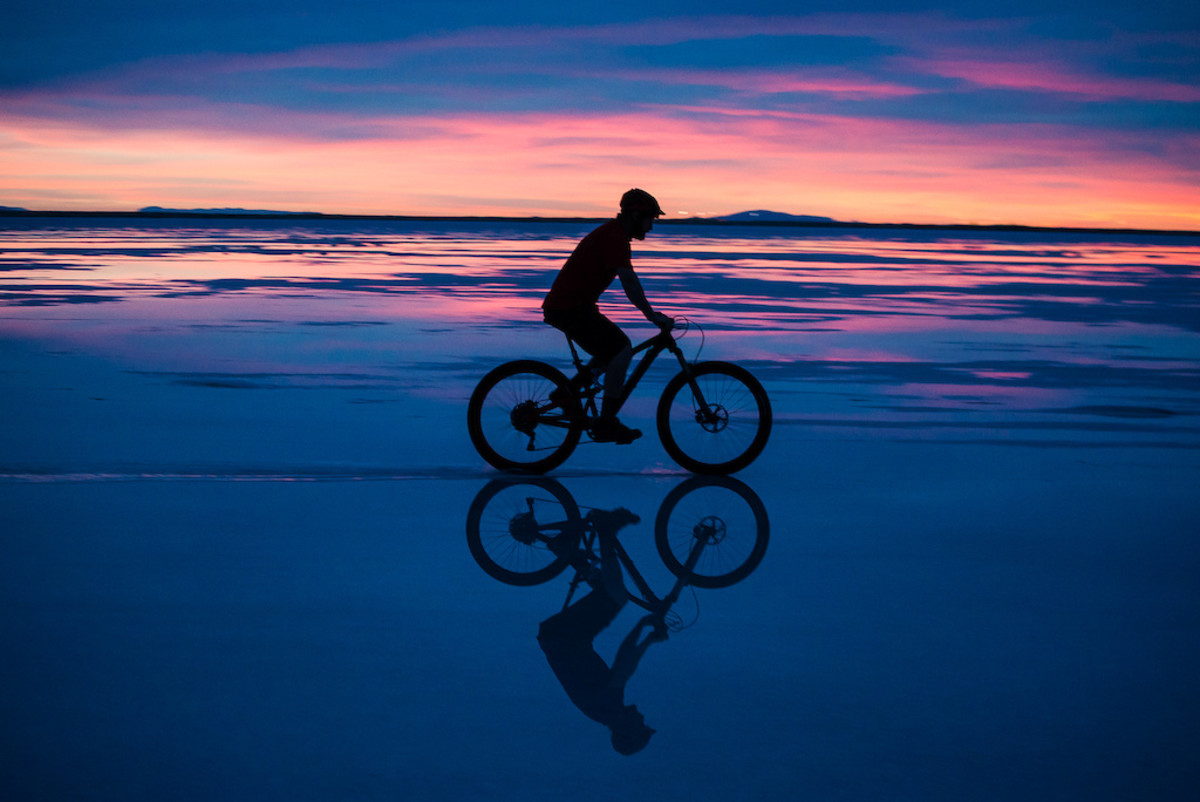 Watching This Endlessly Beautiful Bike Ride Will Give You Goosebumps ...
