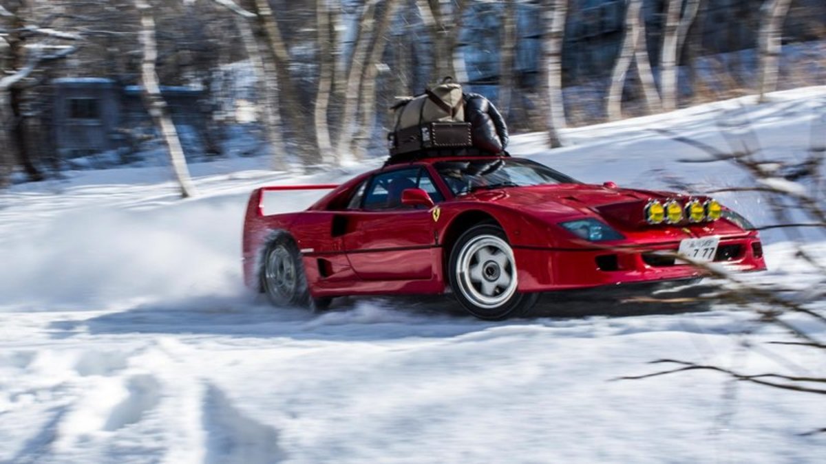 Stop Everything And Watch This Mind-Blowing Ferrari F40 Snow-Rally ...
