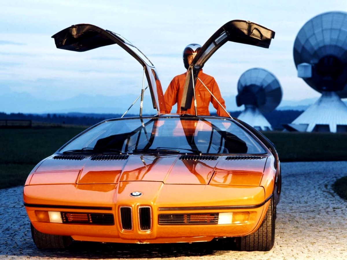 10 Glorious Wedge Cars From the Wildest Space Age Dreams - Airows