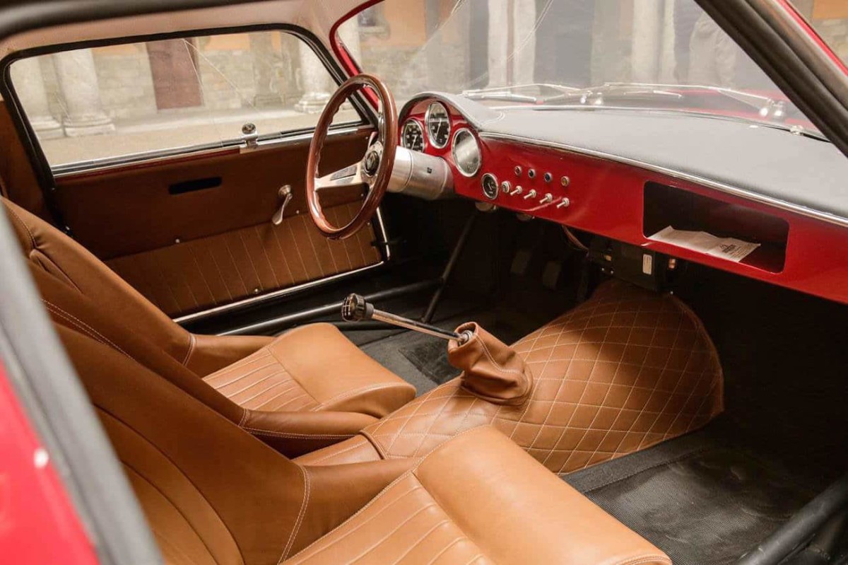 Two Brothers Made a Vintage-Inspired Modern Sportscar - Airows