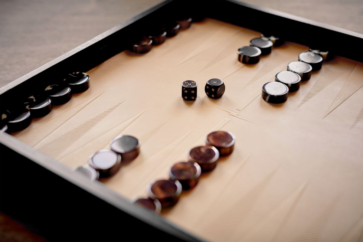 Shinola Unveils Achingly Beautiful Backgammon Set - Airows
