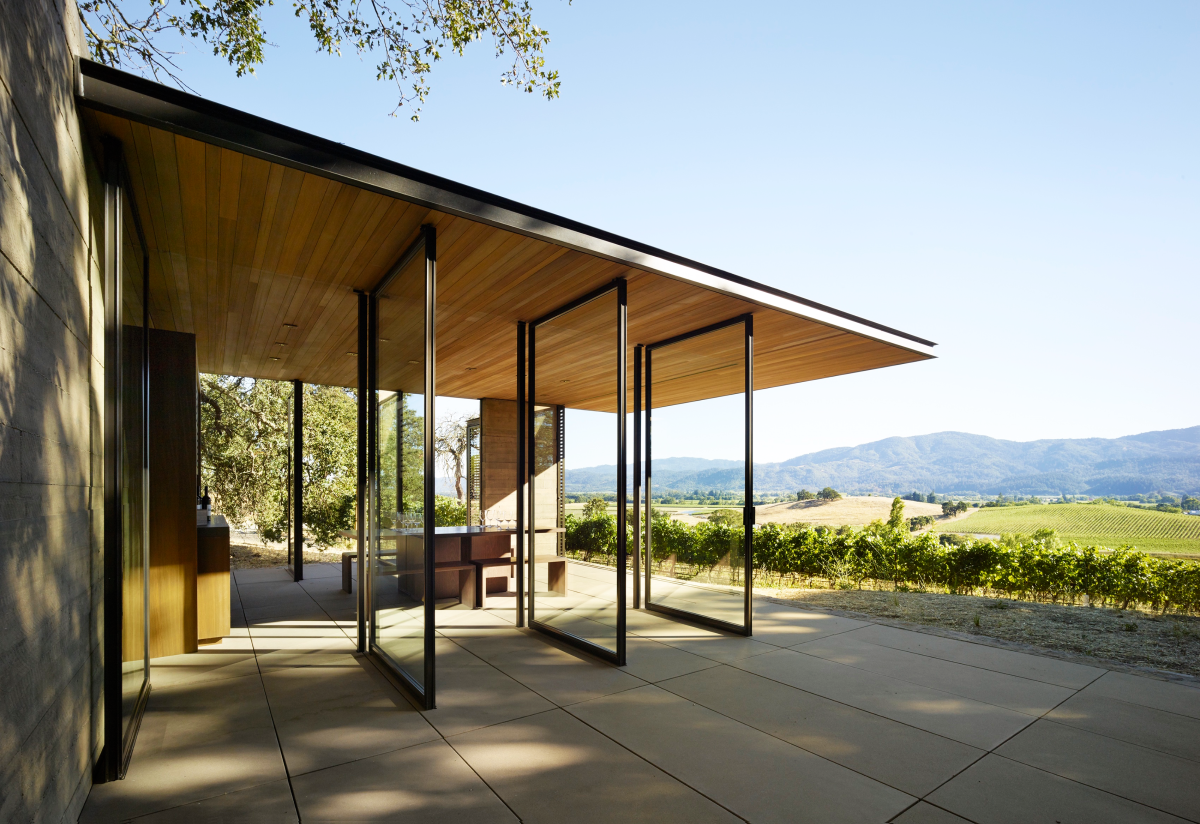Check Out This Beautifully Designed Winery Overlooking Napa Valley - Airows