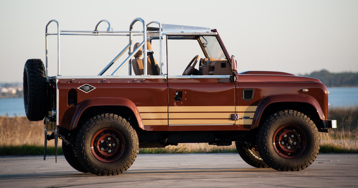 This Custom Land Rover Defender Has Incredible Style - Airows