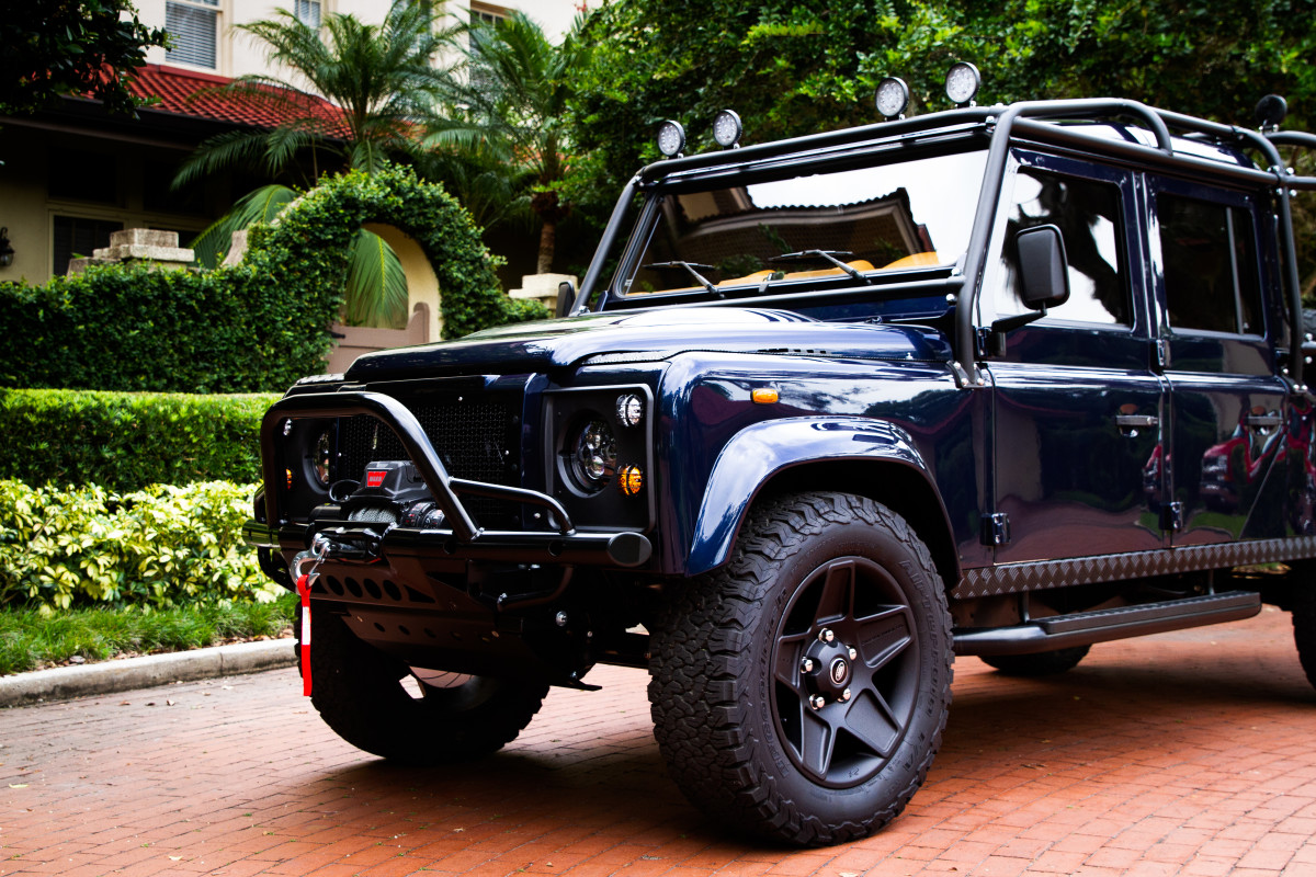 Car Porn: Custom 1990 Land Rover Defender 130 - Airows